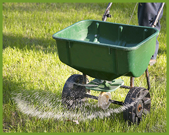 Moon Valley Nurseries Guide: Moon Royale Turf Fertilizer